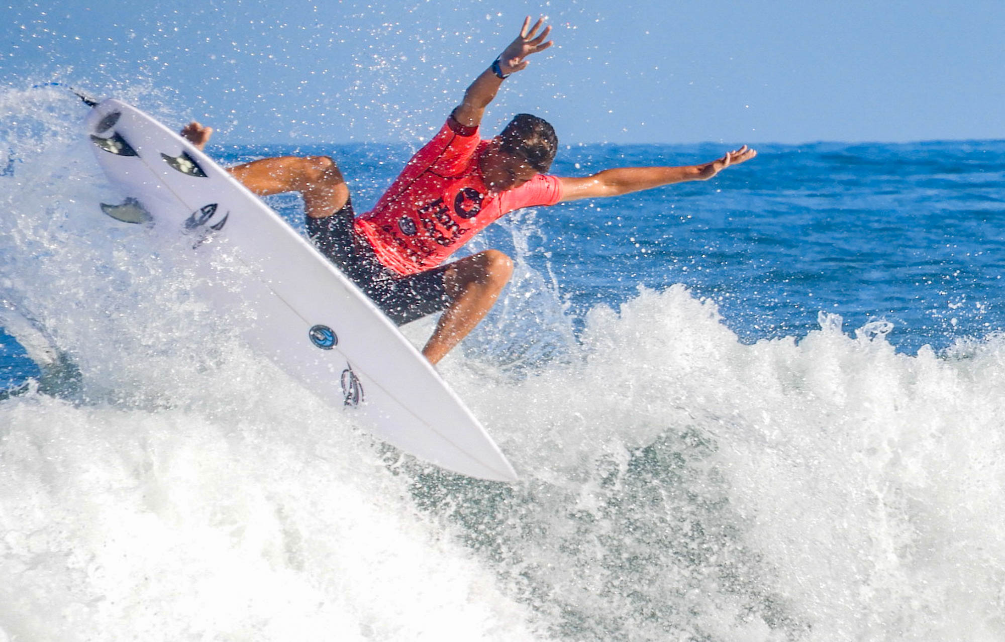 Janire Etxabarri e Daniel Duarte vencem segunda etapa do Hang Loose ...